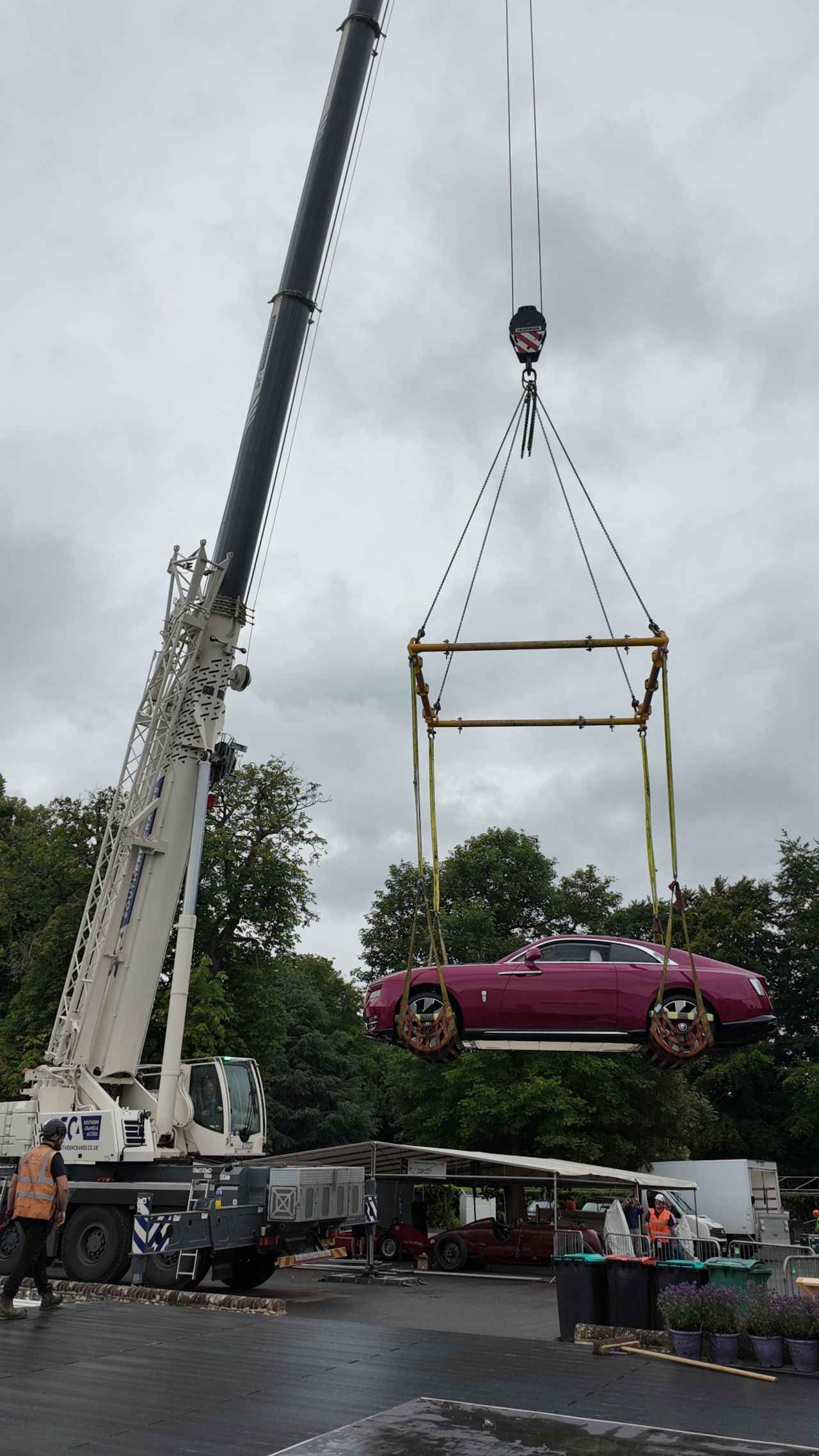 Modulift Spreader Frame Elevates Supercars at Goodwood Festival of ...