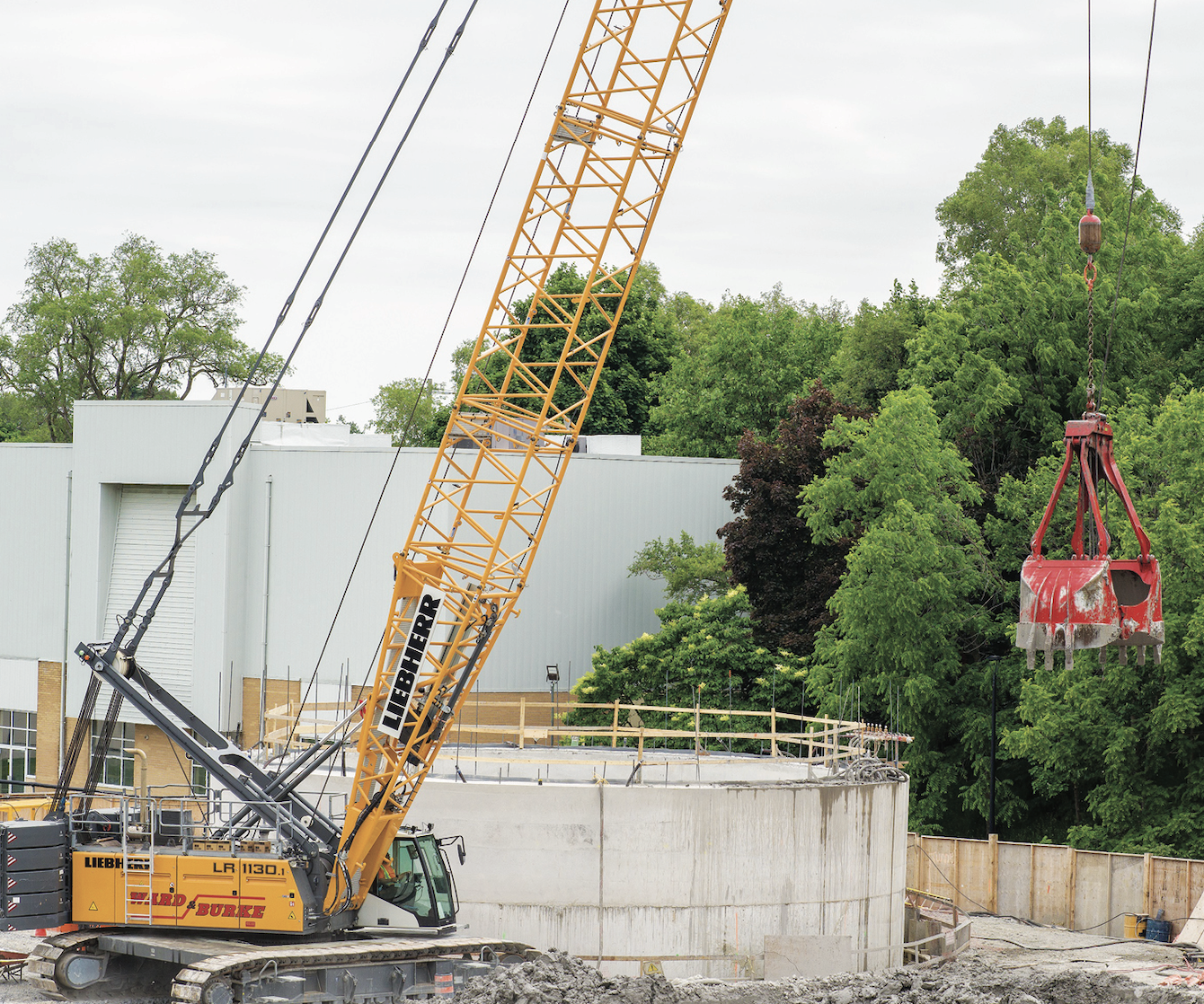 Small Crawler Cranes Provide the Ability to Operate in Tight Spaces ...