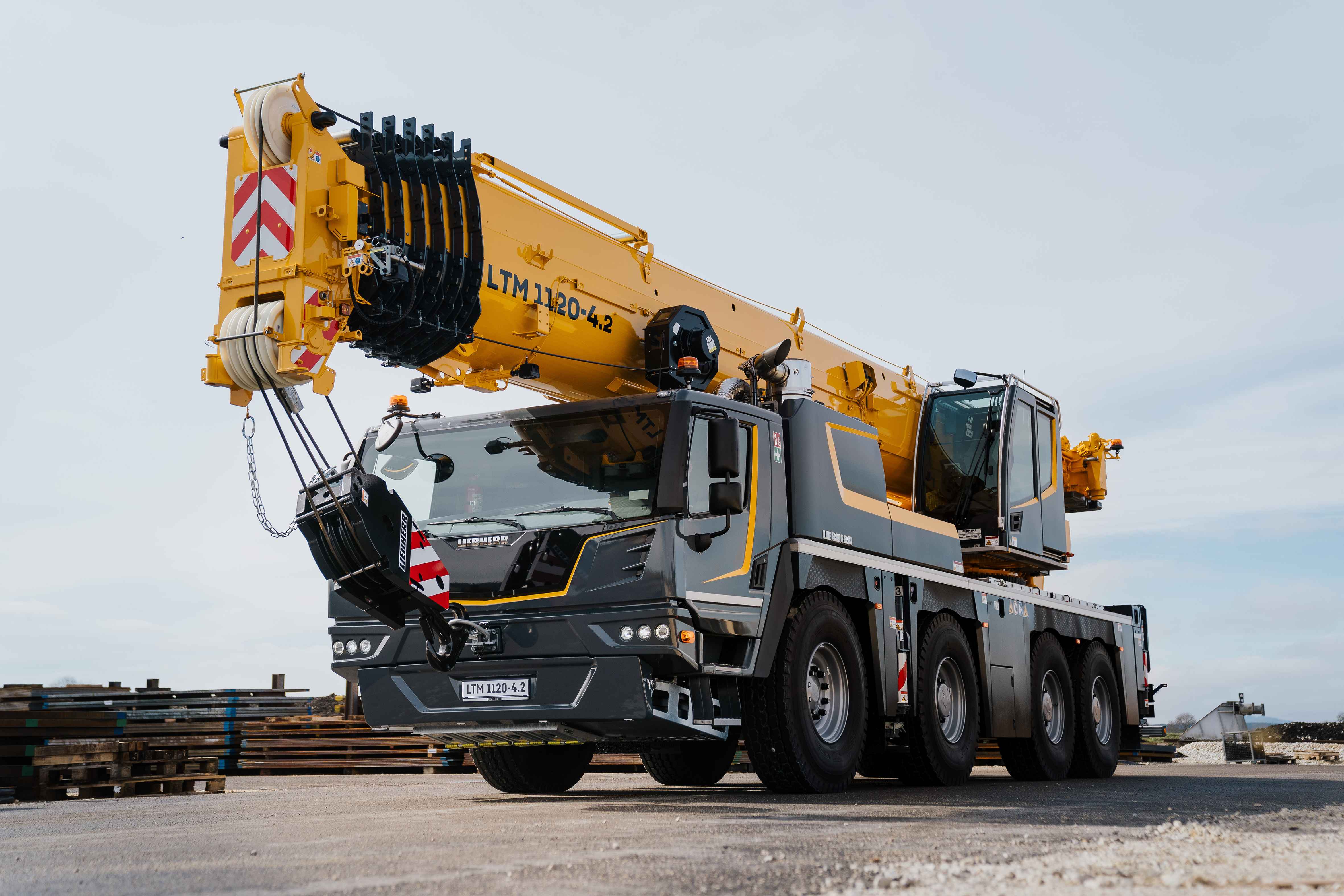 Liebherr Debuts LTM 1120-4.2 Crane With LICCON3 | Crane Hot Line