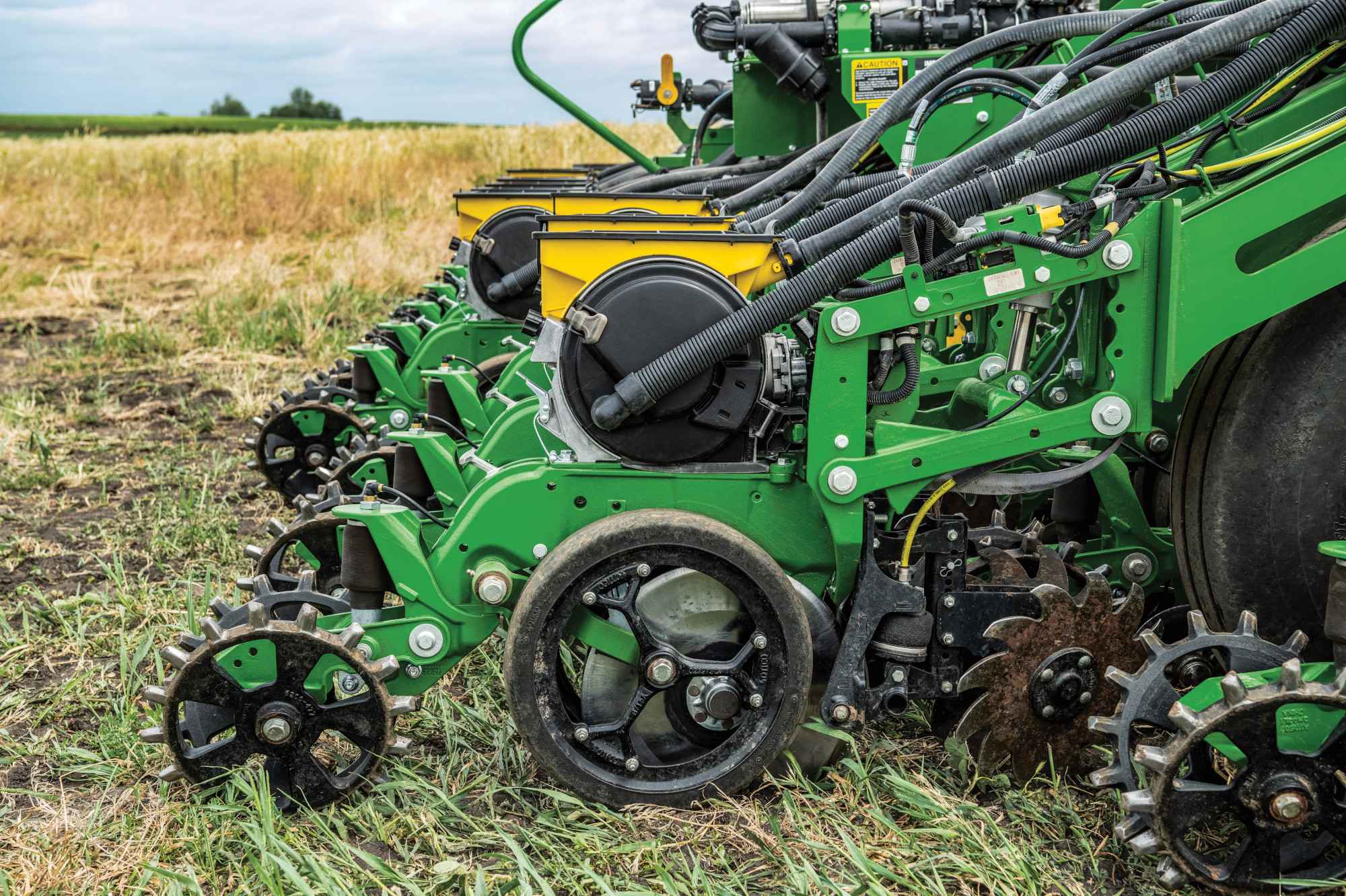 John Deere Unveils New Precision Planter Upgrade Solutions | Farmers ...