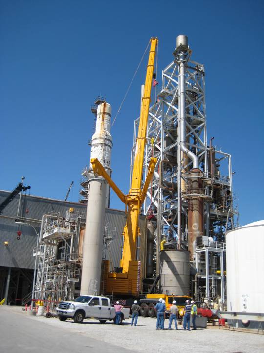 Barnhart Adds 600-Ton Liebherr AT to its Fleet | Lift and Access