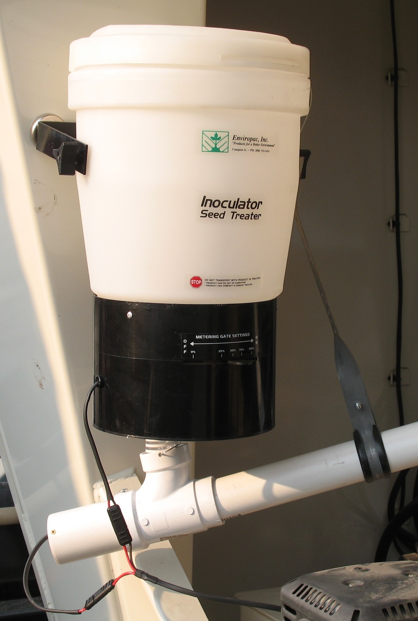 Enviorpac, Inc. Adds New Auger Mount Dry Seed Treater | Farmers Hot Line