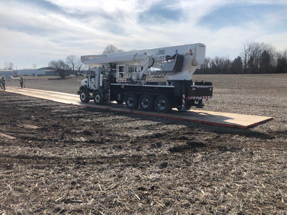 Powerful Partner- Bronto truck-mounted aerial makes line work safer ...