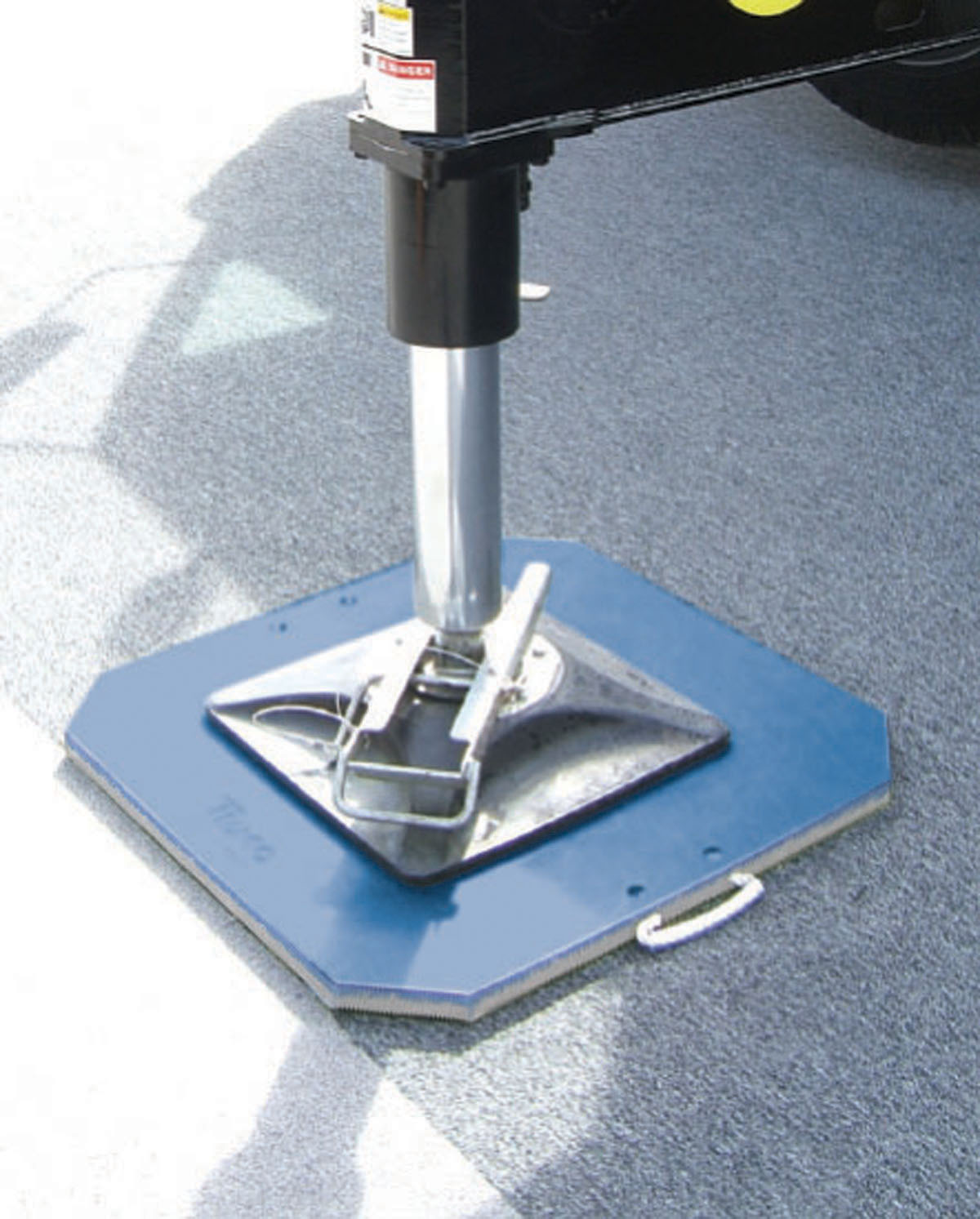 Timco Introduces Timcogrip Cribbing Plates and Outrigger Pads | Lift ...